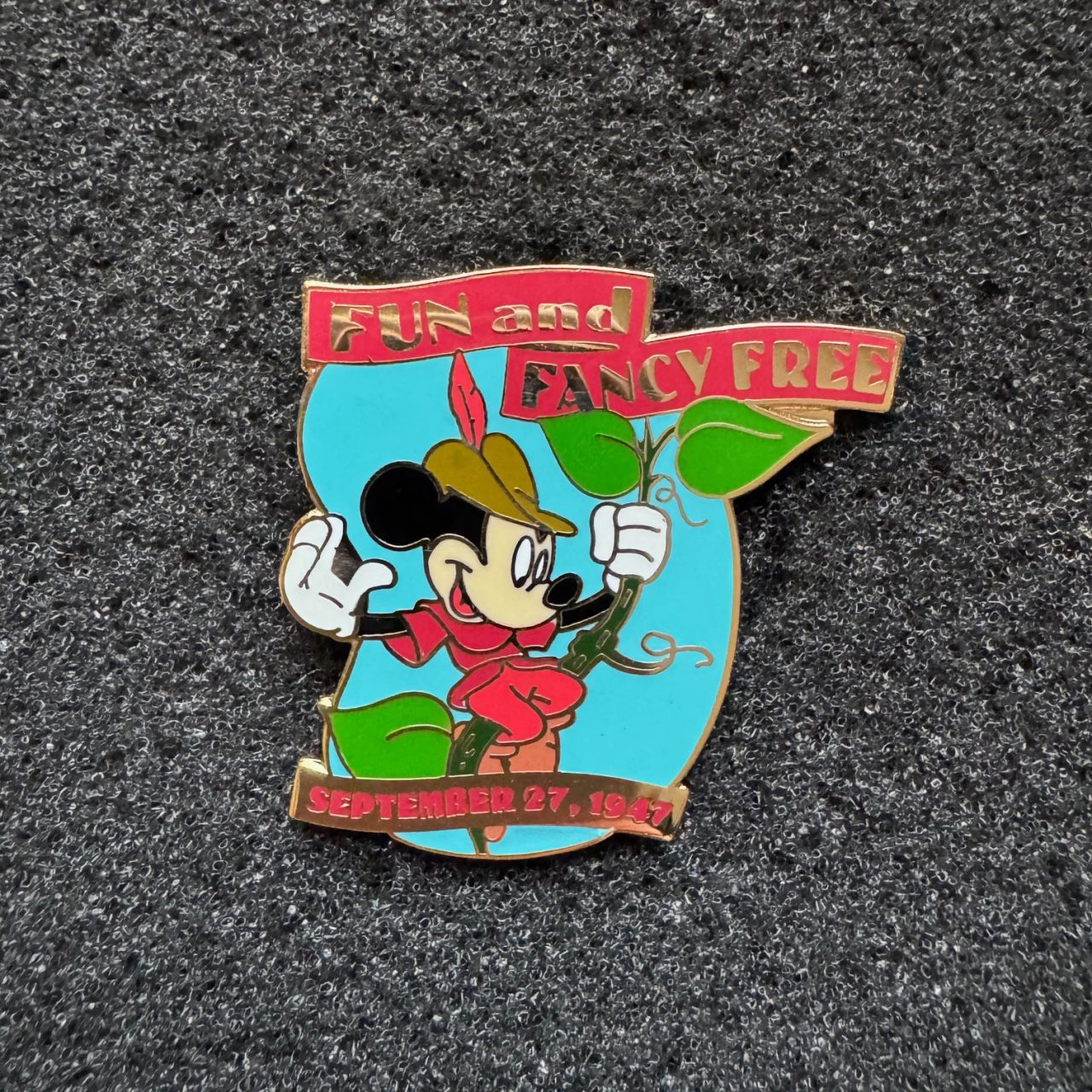 Mickey Mouse Fun & Fancy Free 1947 Countdown to Millennium Pin - Disney ...